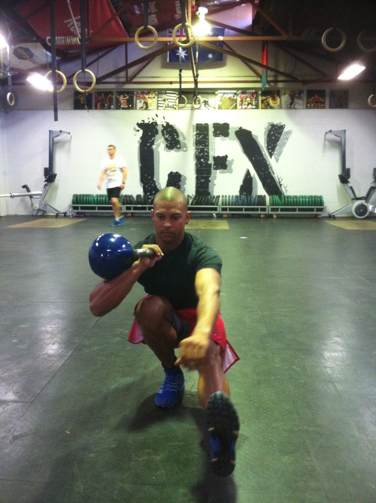 Single Leg Squat / Pistols - Why bother? Because they are AWESOME for ...